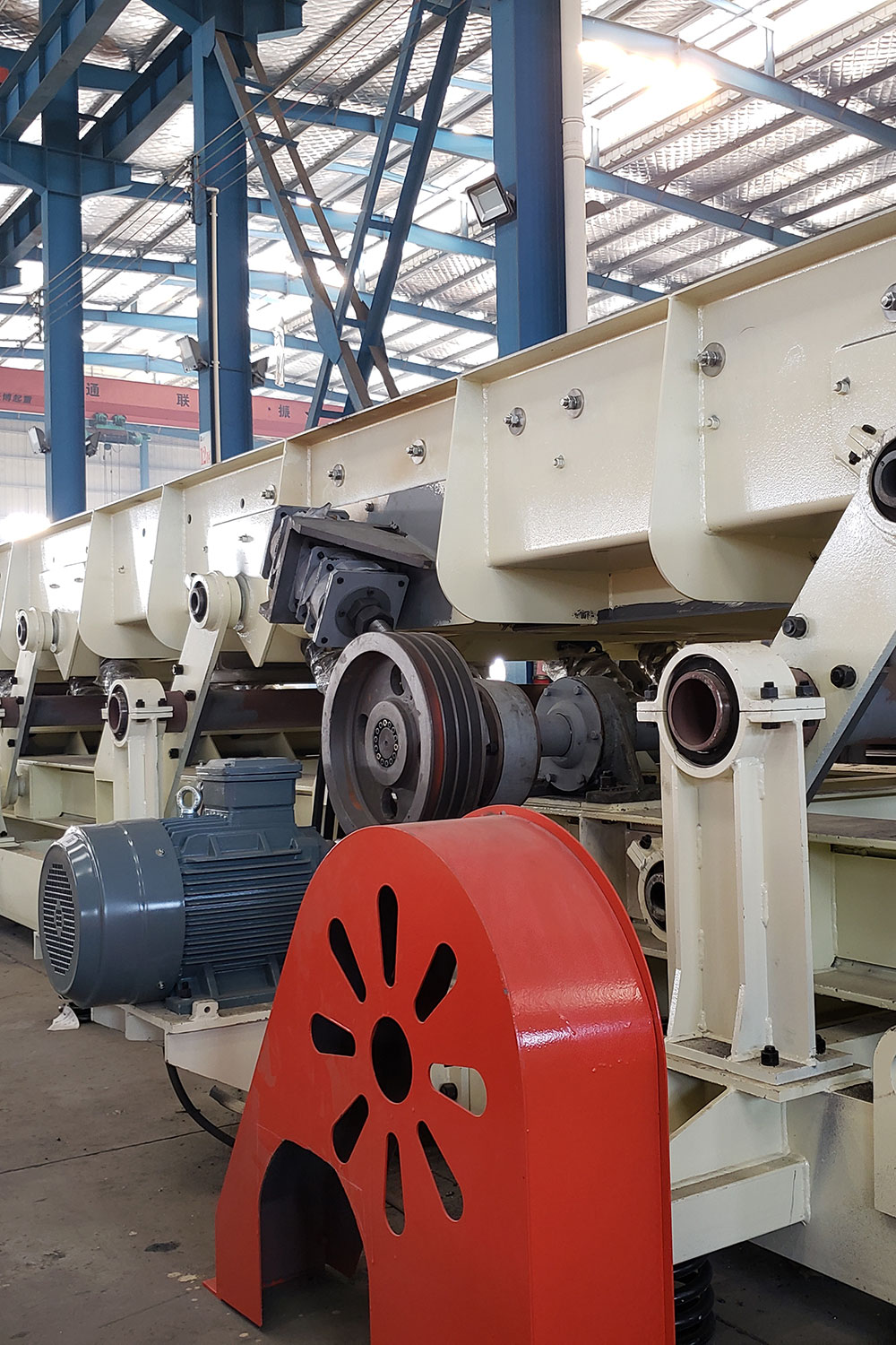 Vibrating Conveyor and Oscillating Conveyor: Basics, Diff