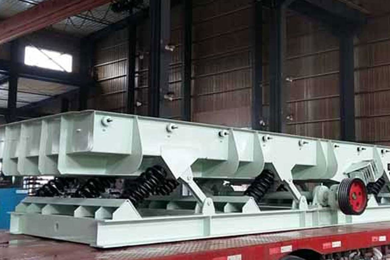 How to choose the right vibrating conveyor for your need?